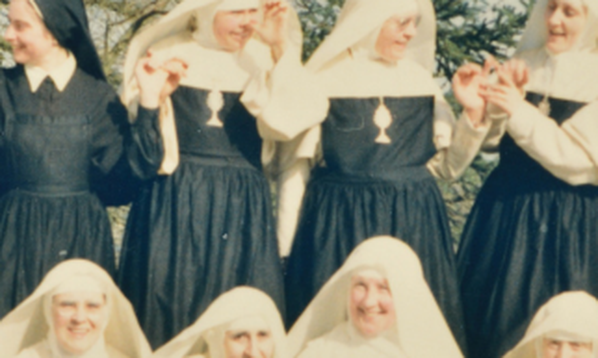 Unconventional Women — Readings Books