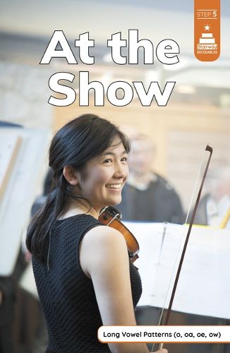 At the Show, Marley Richmond (9798875295034) — Readings Books